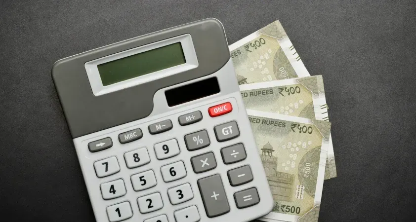 What are the Personal Loan Interest Rates? How to Calculate it? | Fi Money